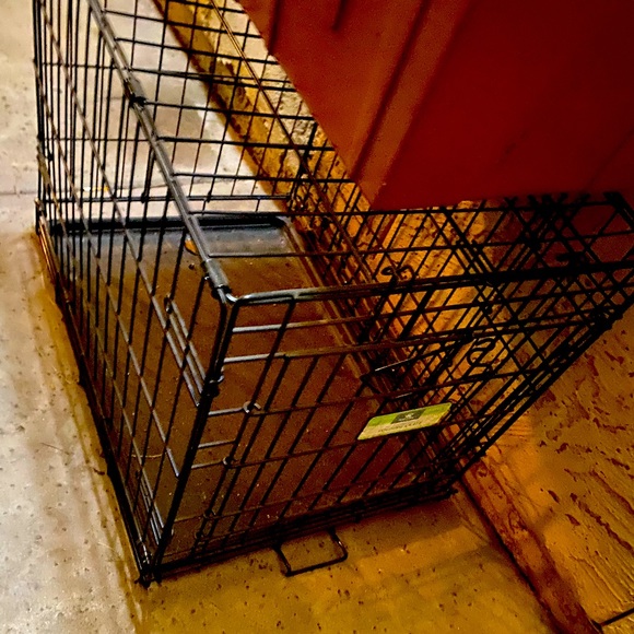 Dog | Aspca Dog Kennell | Poshmark